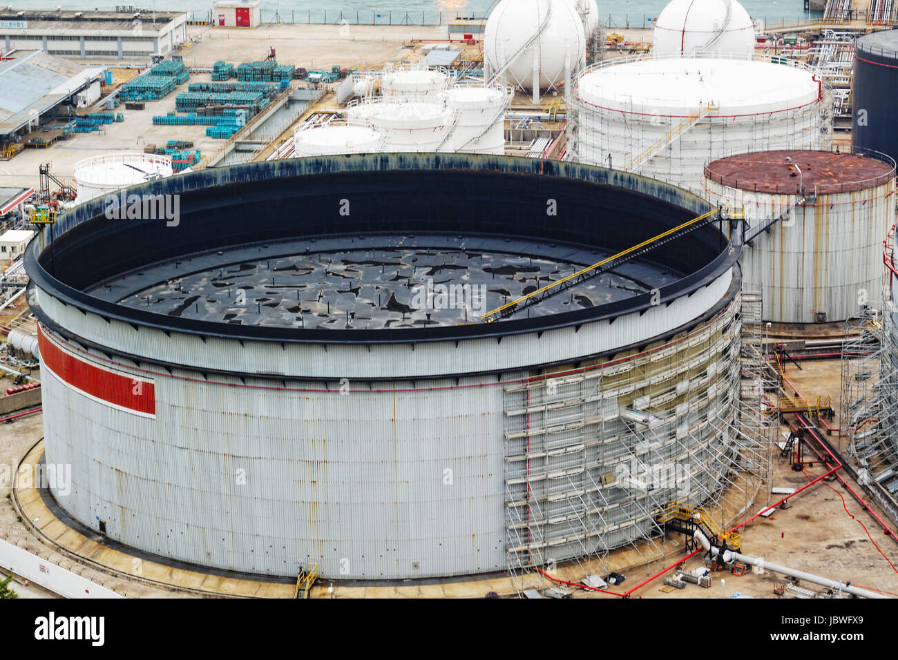 Power transformer oil tank hi-res stock photography and images - Alamy