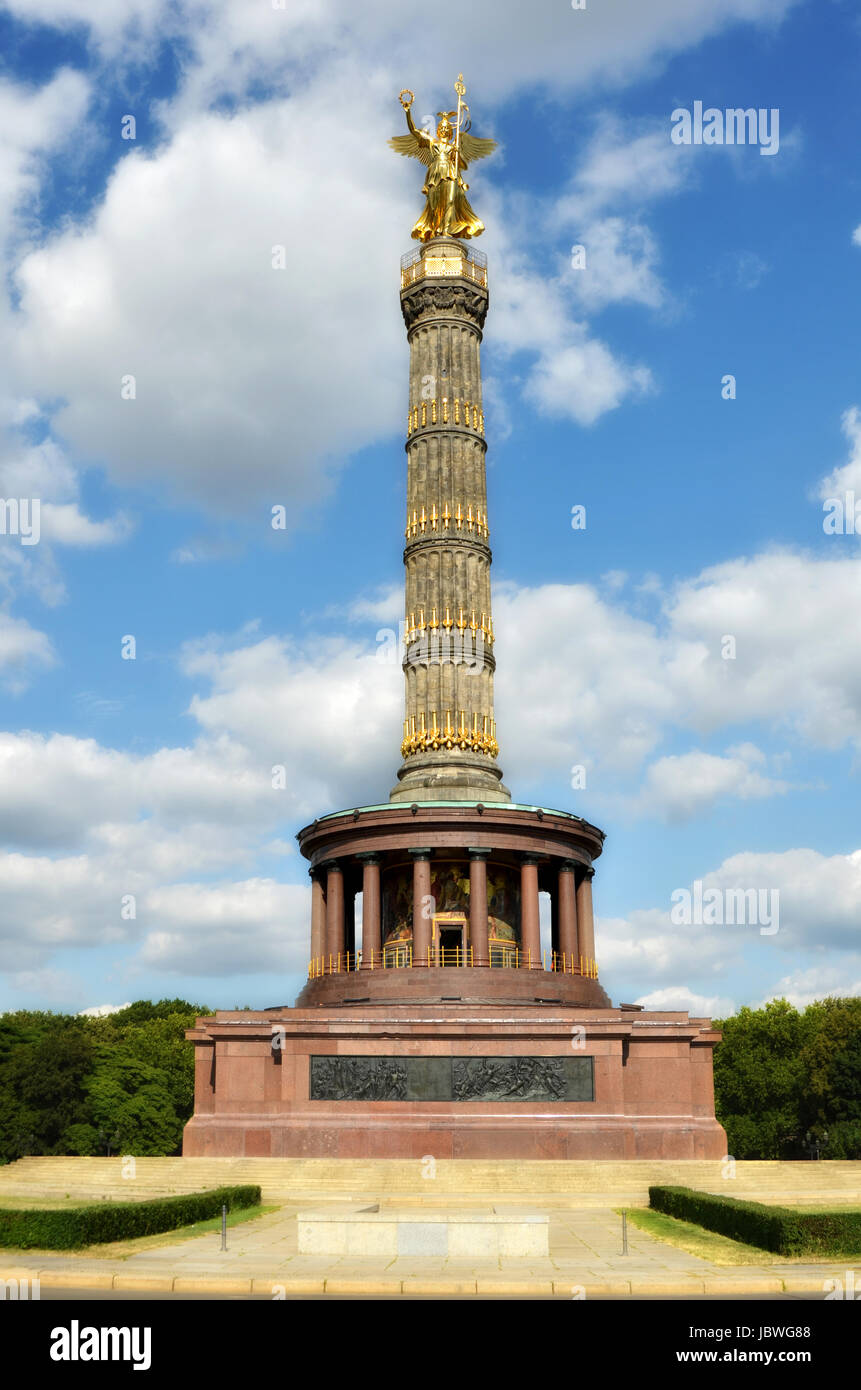 Column of victory hi-res stock photography and images - Alamy