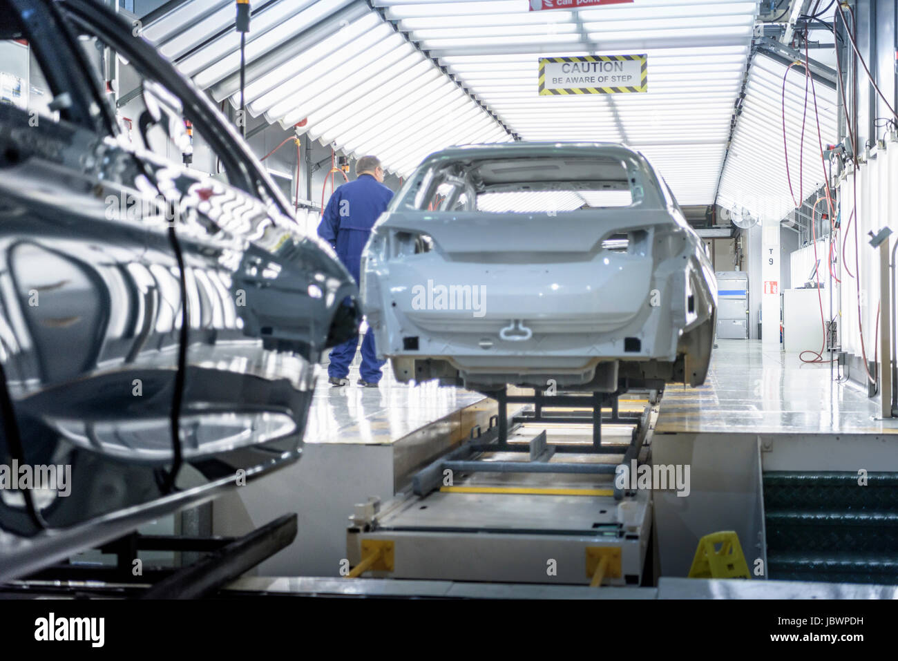 Full bodies hi-res stock photography and images - Alamy