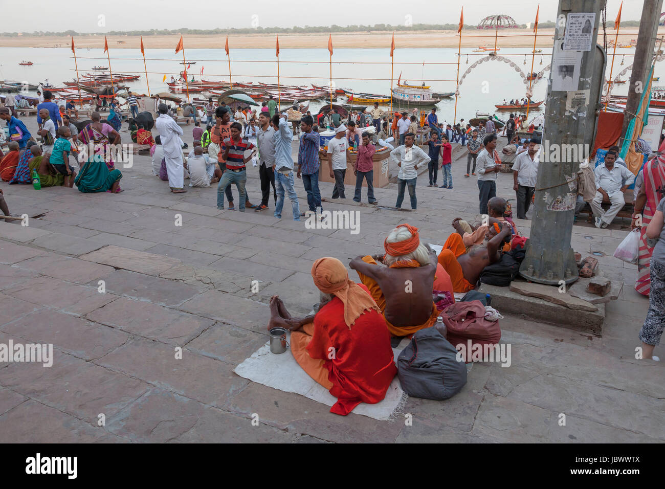 Dashashwamedh Gat, Ganga Pooja,Evening ritual at Ganga Aarti ...