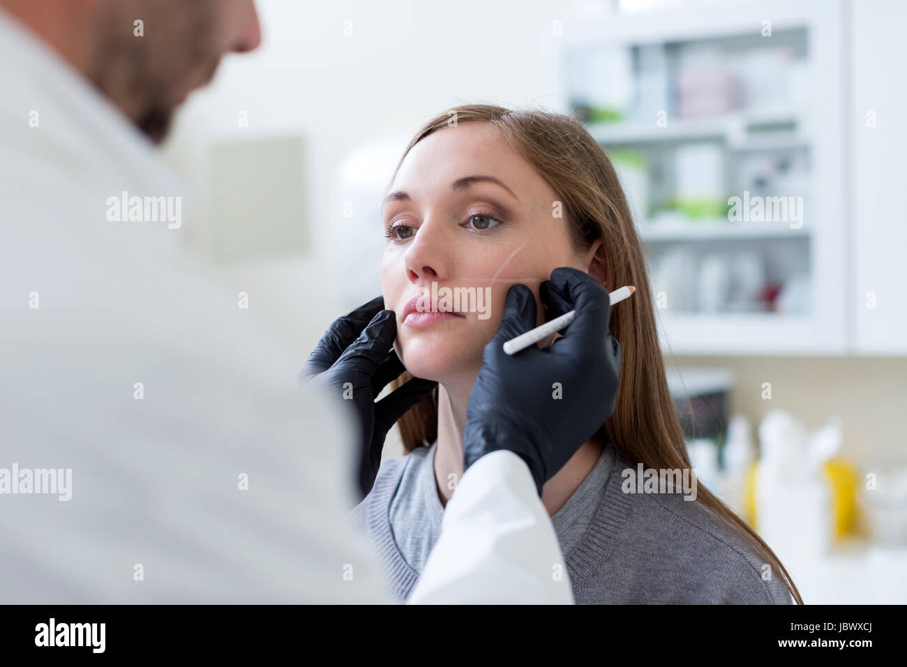 Surgical marking hi-res stock photography and images - Alamy