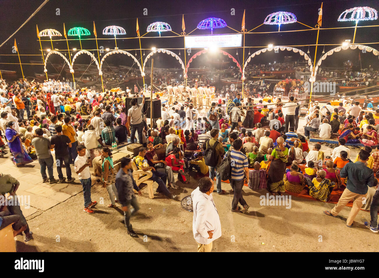 Dashashwamedh Gat, Ganga Pooja,Evening ritual at Ganga Aarti ...