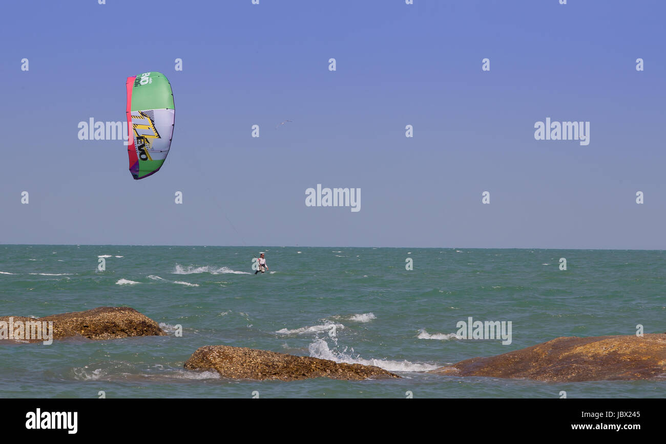 Wave glider hi-res stock photography and images - Alamy