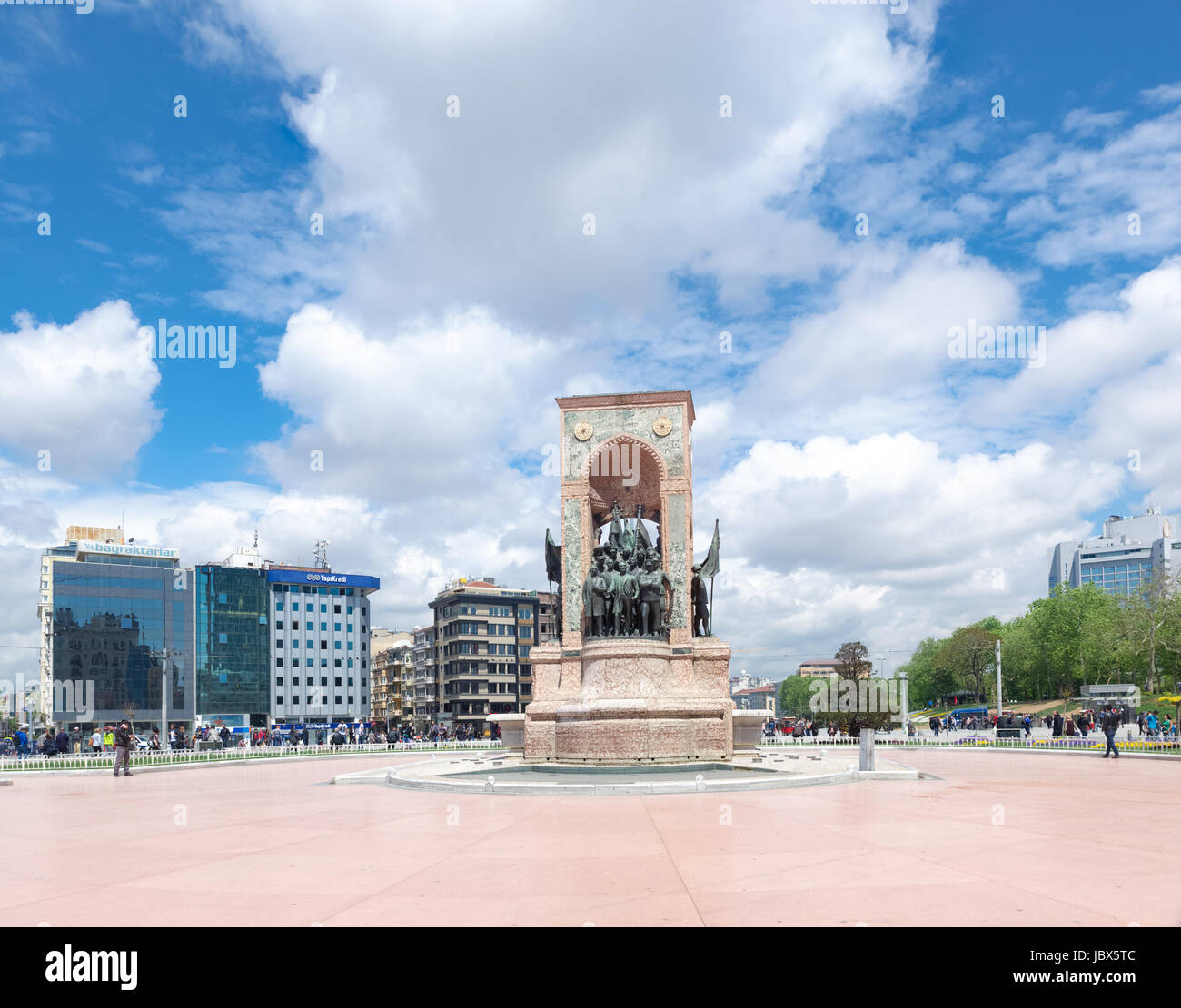 Historical monument in 1928 hi-res stock photography and images - Alamy