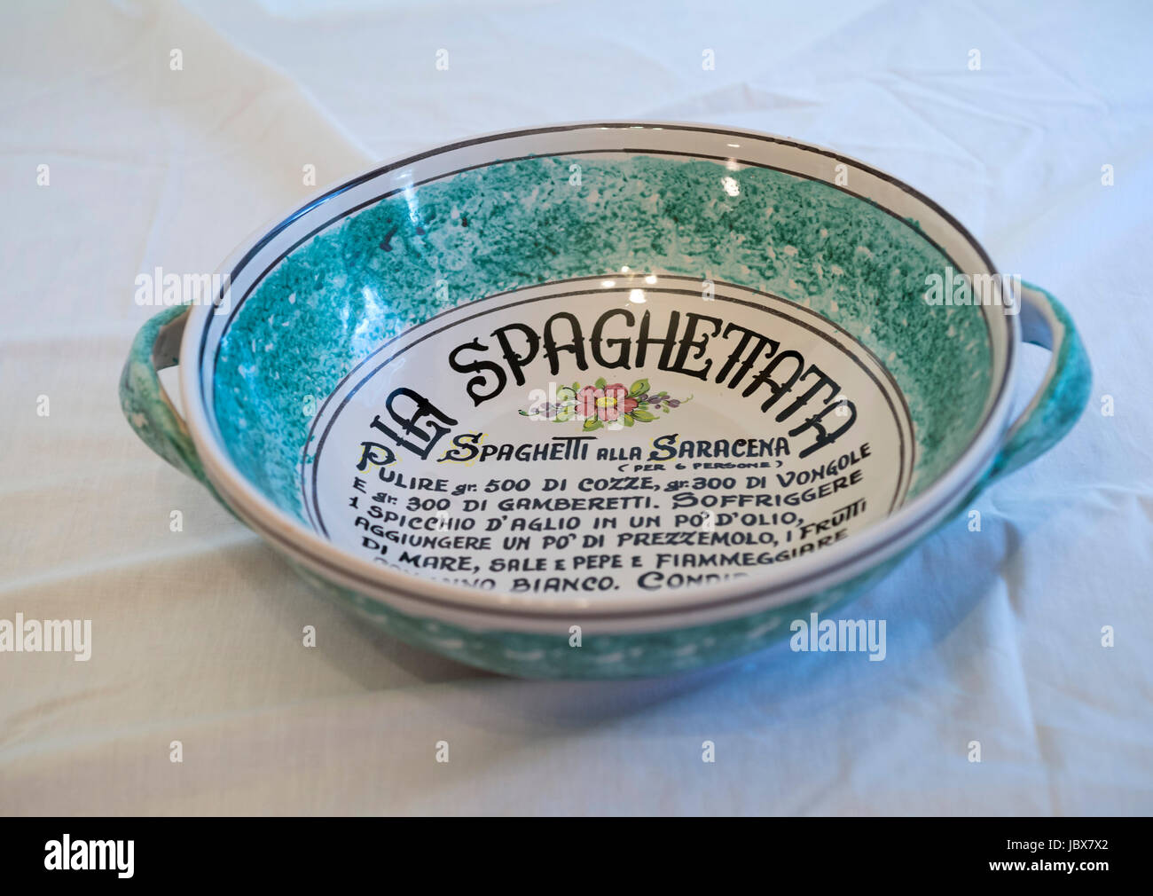 Ceramic spaghetti bowl from Italy Stock Photo - Alamy