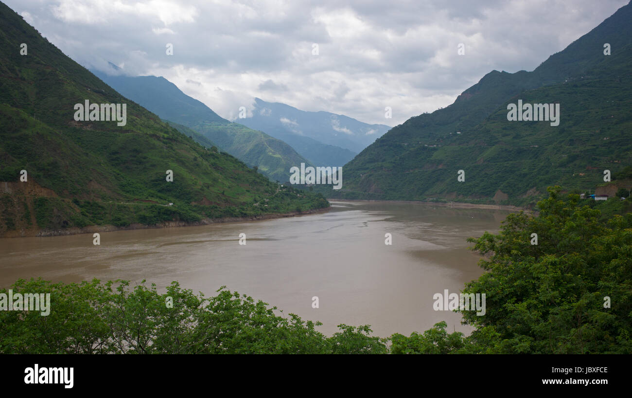 Jinsha river hi-res stock photography and images - Alamy