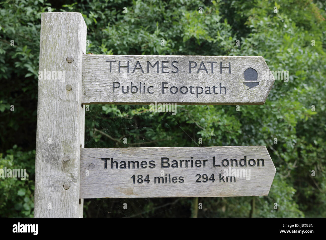 Kemble thames hi-res stock photography and images - Alamy