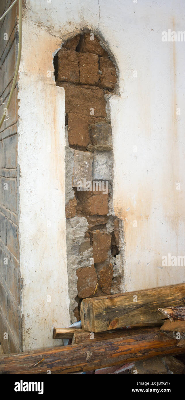 Brick and mud house china hi-res stock photography and images - Alamy