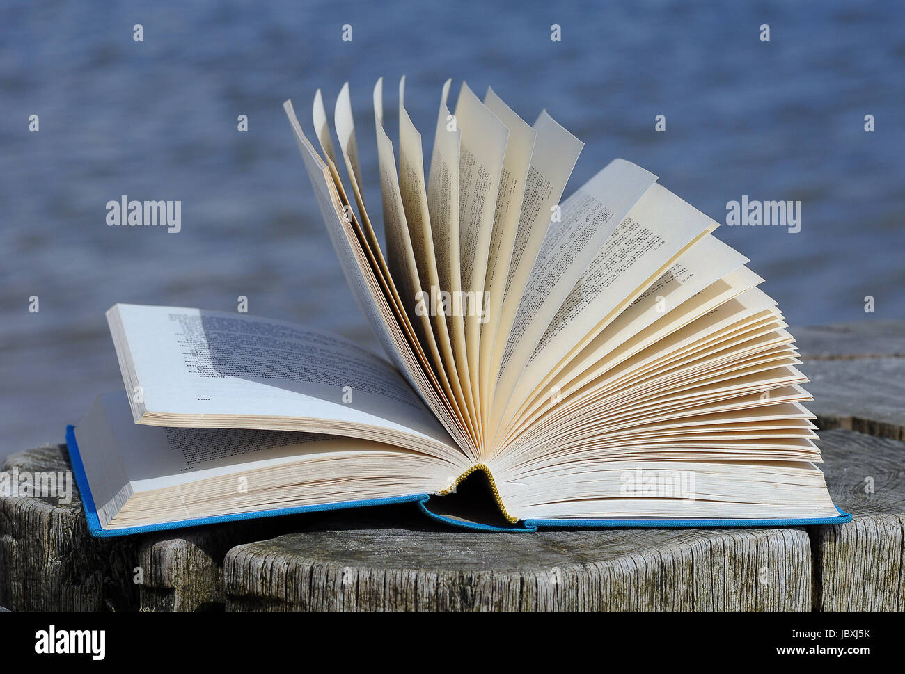 sheets spare time Stock Photo - Alamy