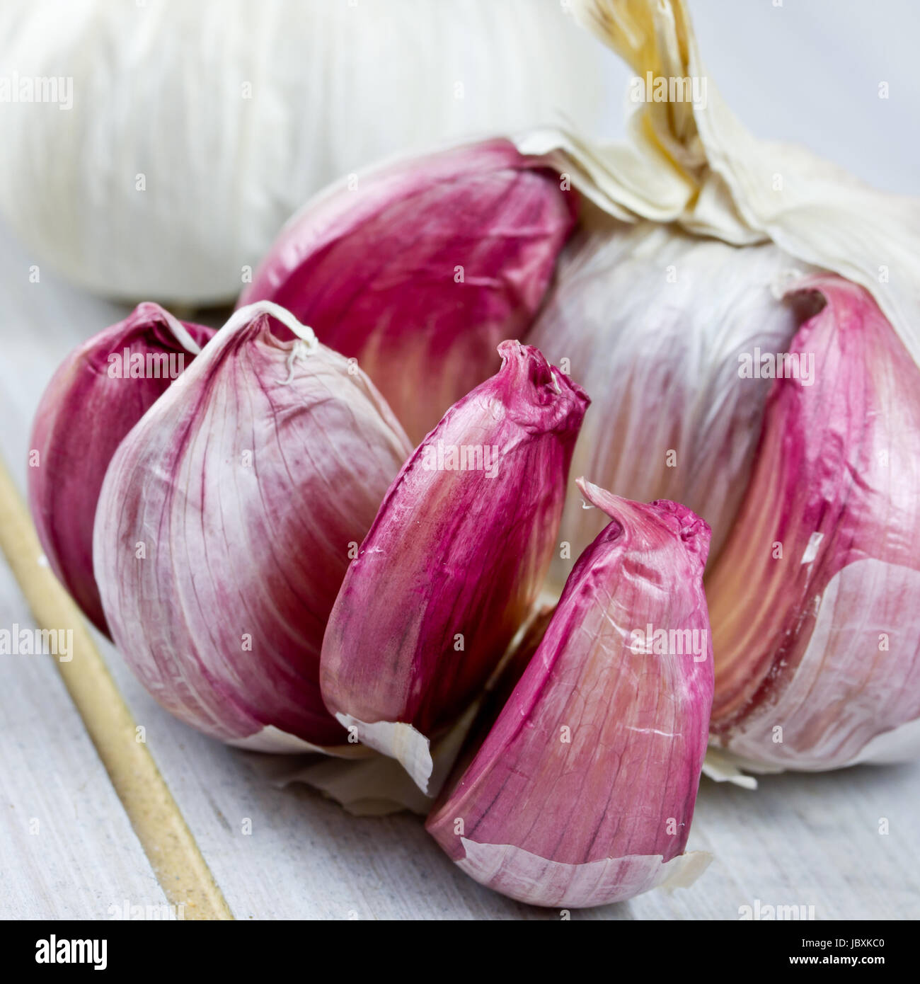 Garlic toes hi-res stock photography and images - Alamy