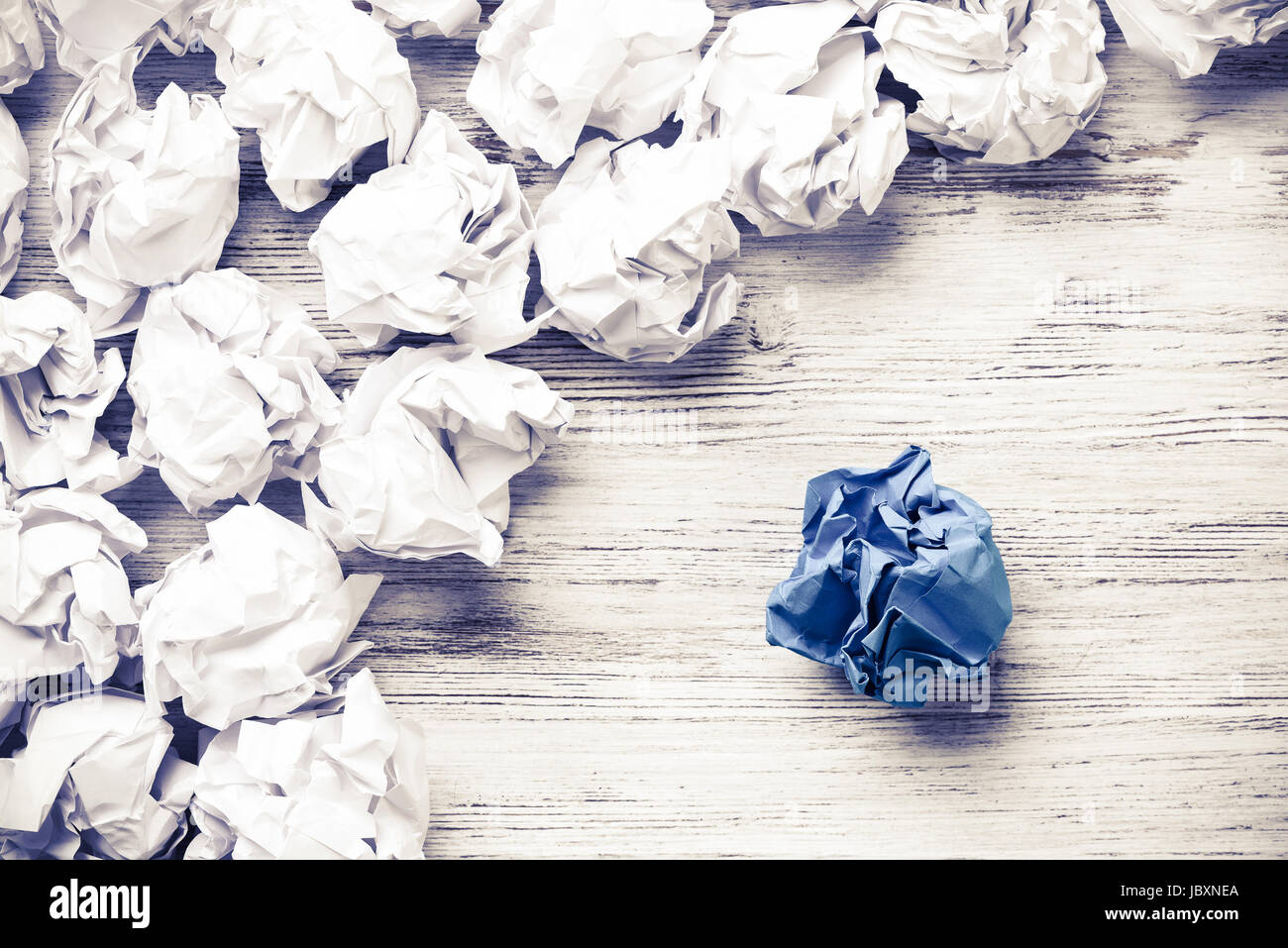 Set of crumpled paper balls with one colorful Stock Photo - Alamy