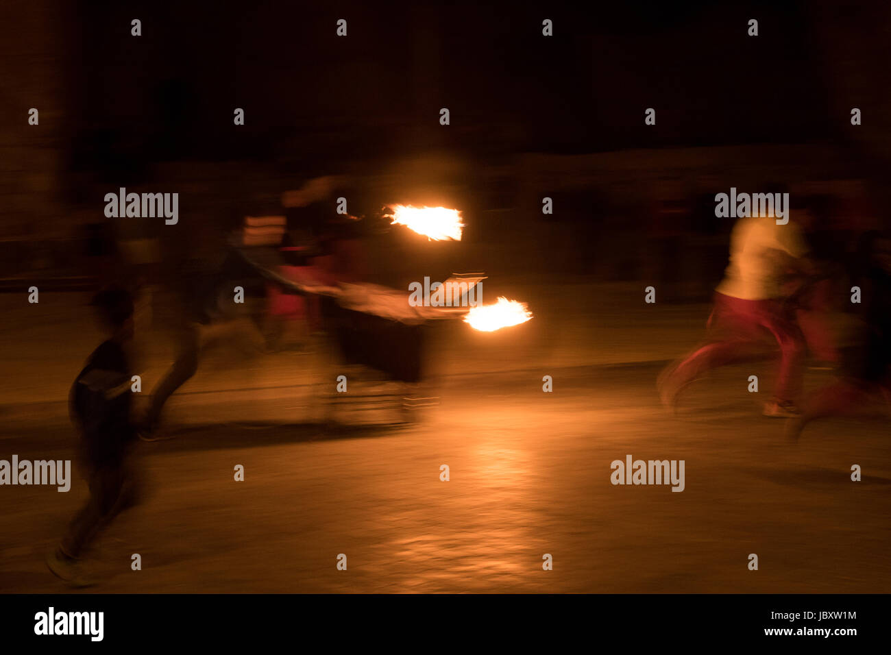 Toro de fuego hi-res stock photography and images - Alamy