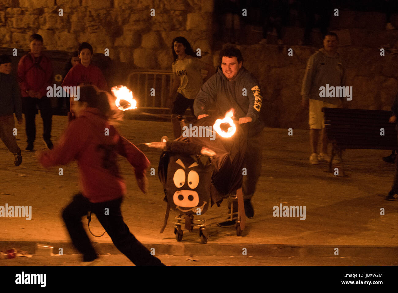 Toro de fuego hi-res stock photography and images - Alamy