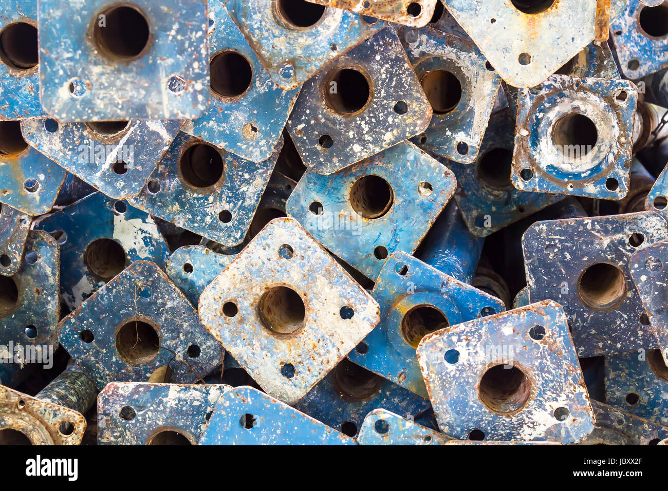 Rusty scaffold pole hi-res stock photography and images - Alamy