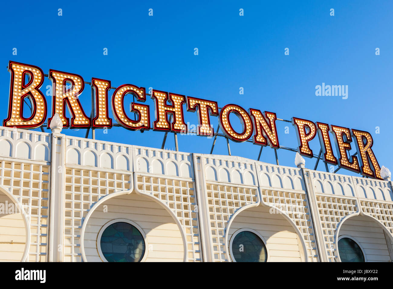 BRIGHTON, UK - MAY 31ST 2017: The lit-up neon sign on the historic ...
