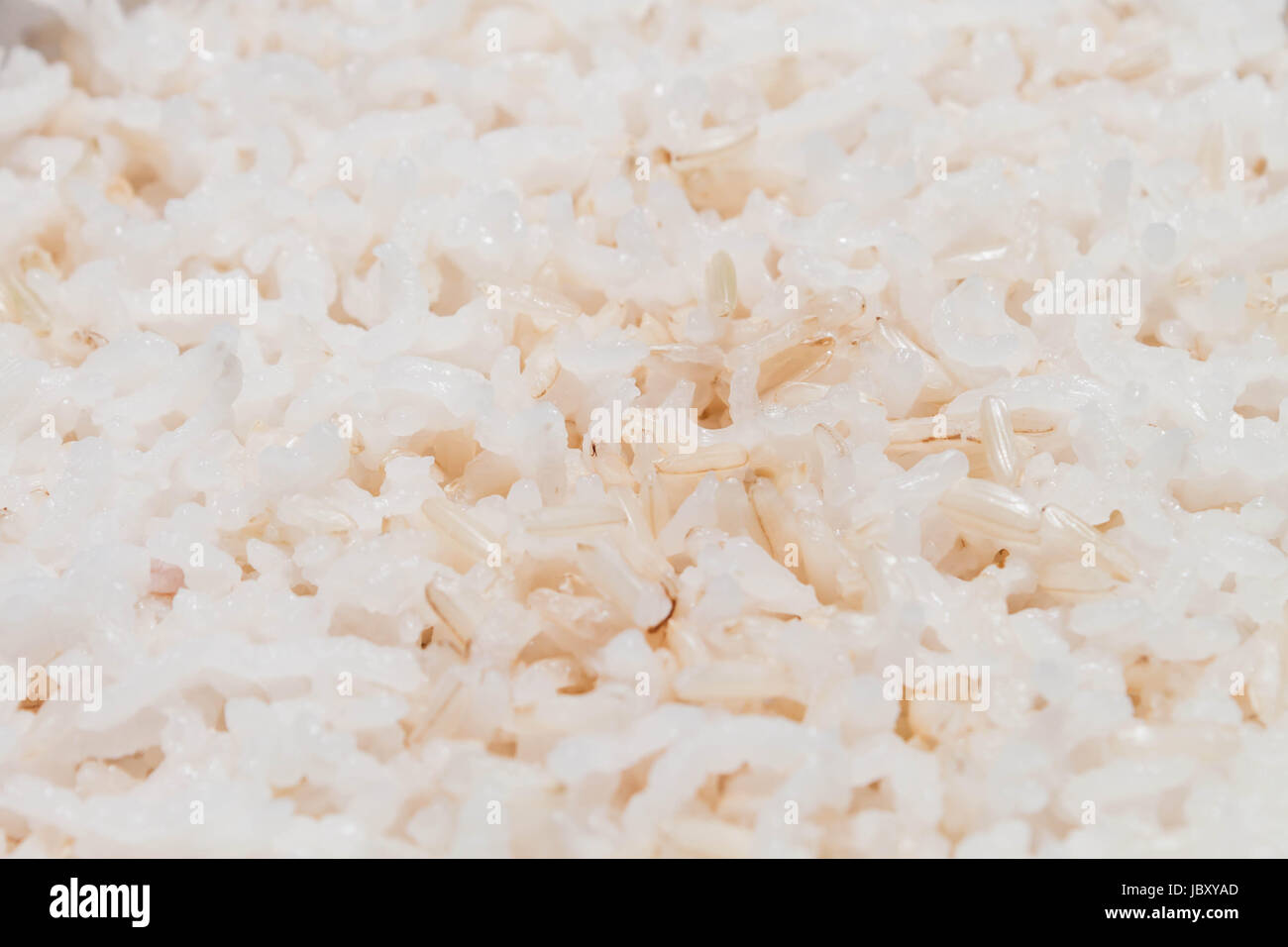 Close up texture of cooked mix white and brown rice Stock Photo - Alamy
