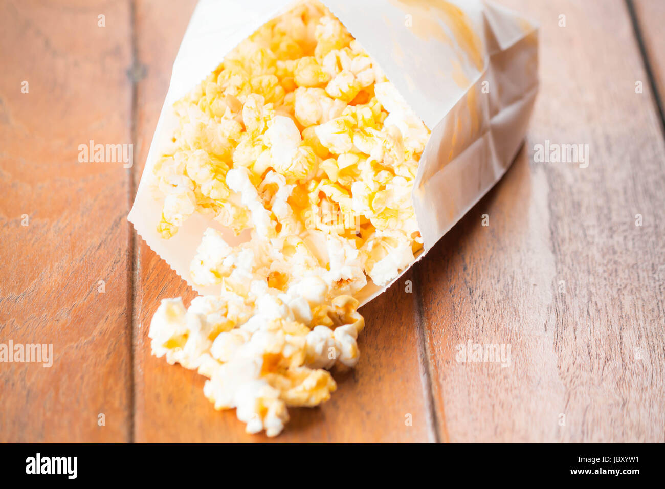 Cinema popcorn spilling hi-res stock photography and images - Alamy