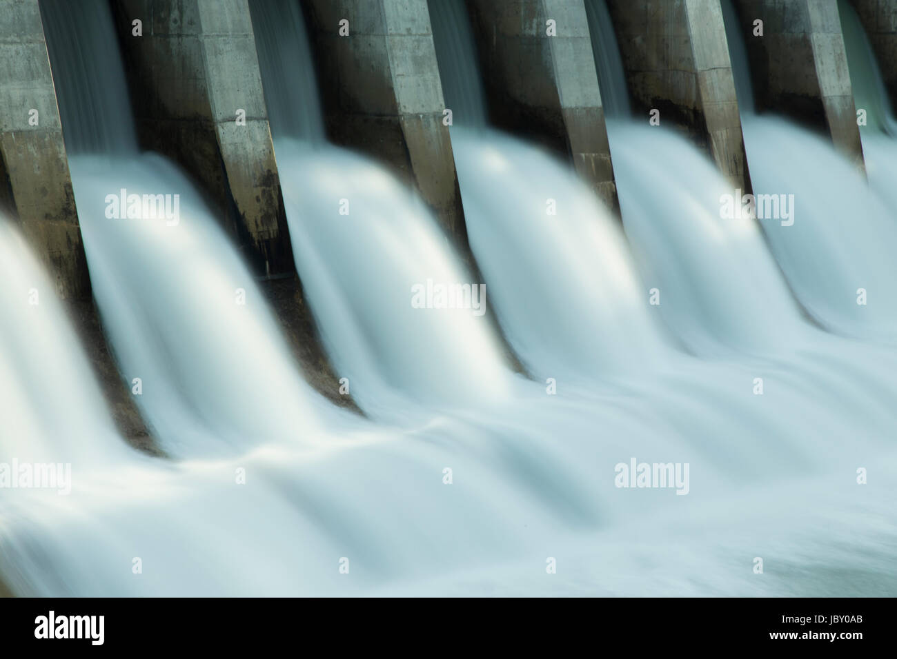 Alberta canada kananaskis dam hi-res stock photography and images - Alamy