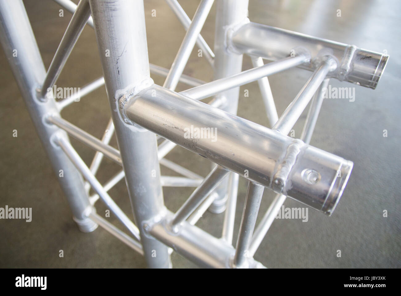 Aluminum scaffold construction Stock Photo - Alamy