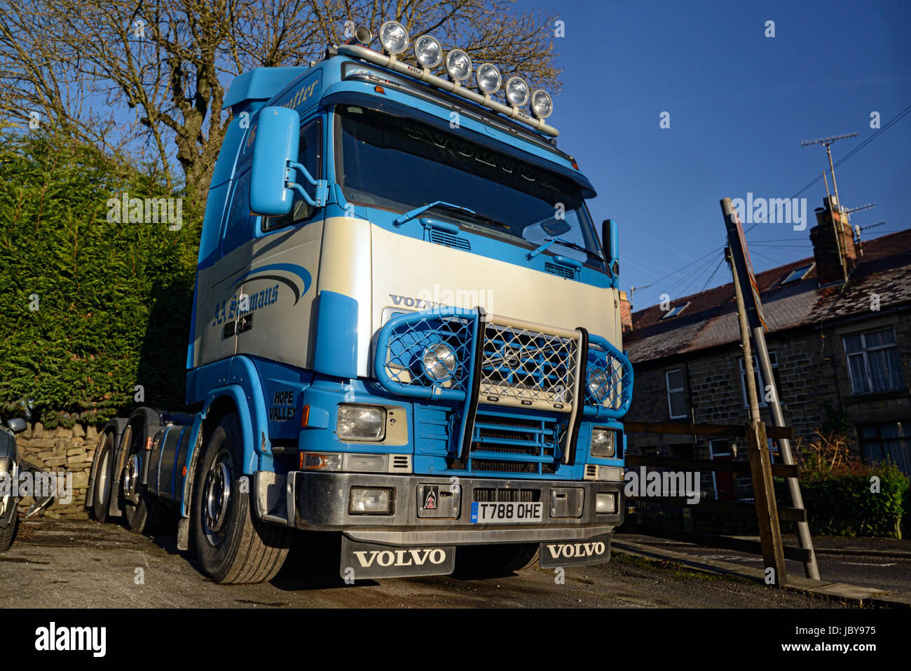 Volvo Tractor High Resolution Stock Photography and Images - Alamy