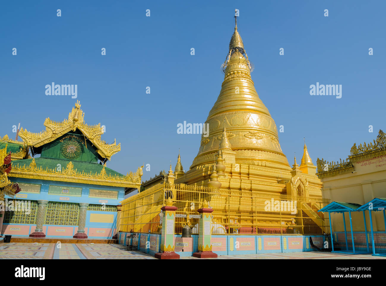 monastery style of construction Stock Photo - Alamy