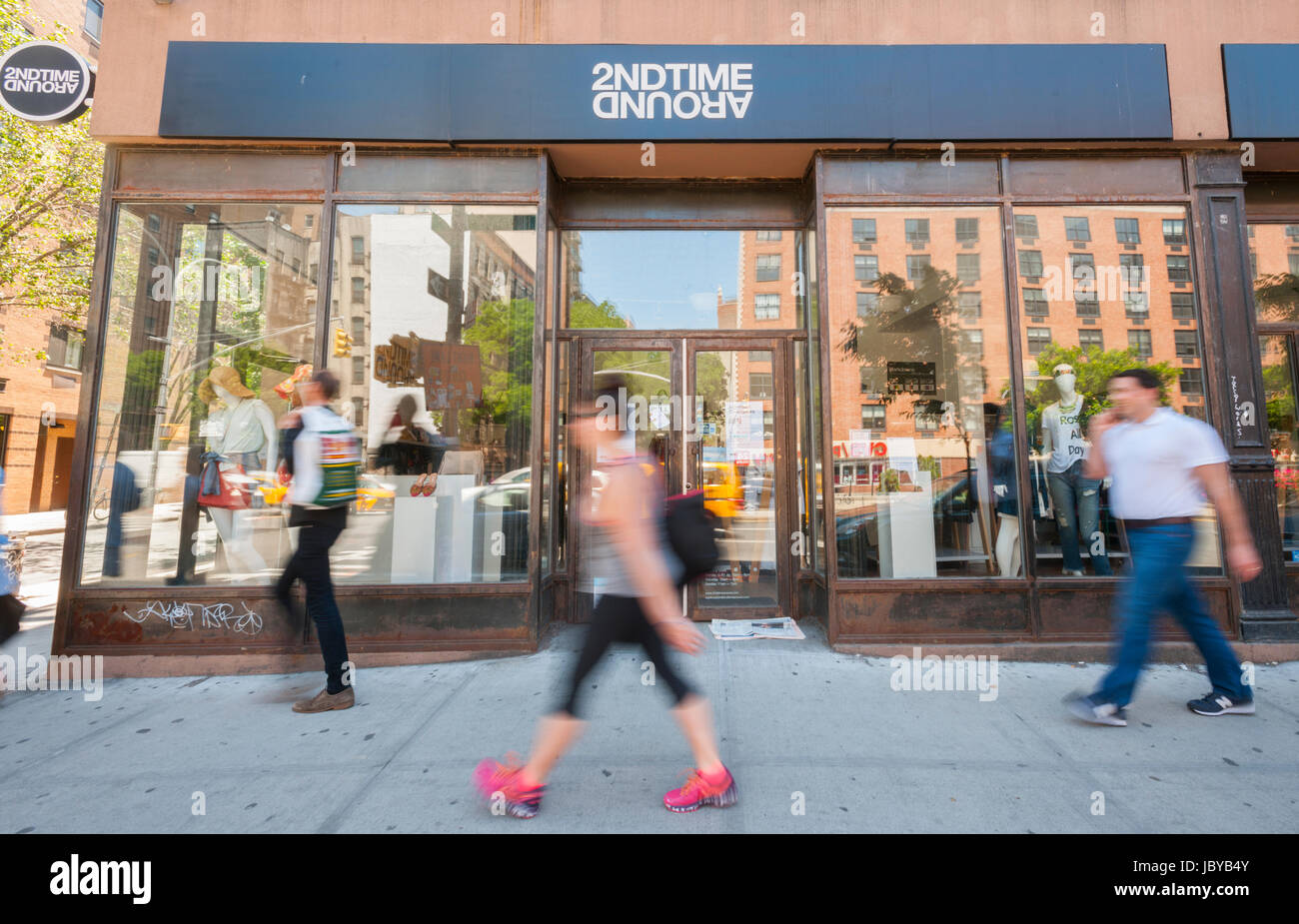 A shuttered 2nd Time Around consignment store in the Soho neighborhood ...