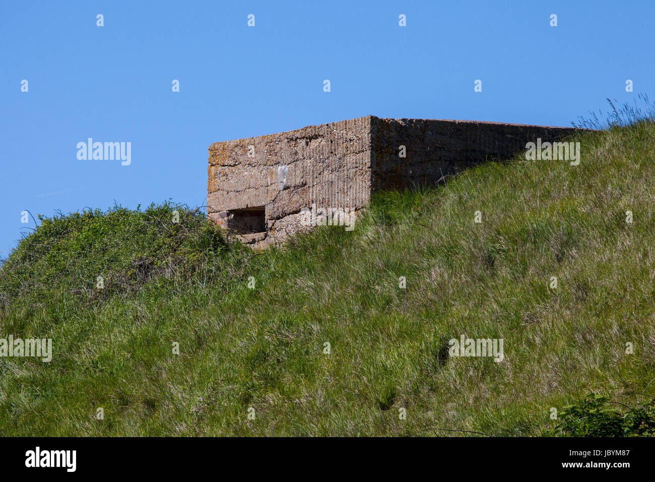 British beach defences ww2 hi-res stock photography and images - Alamy