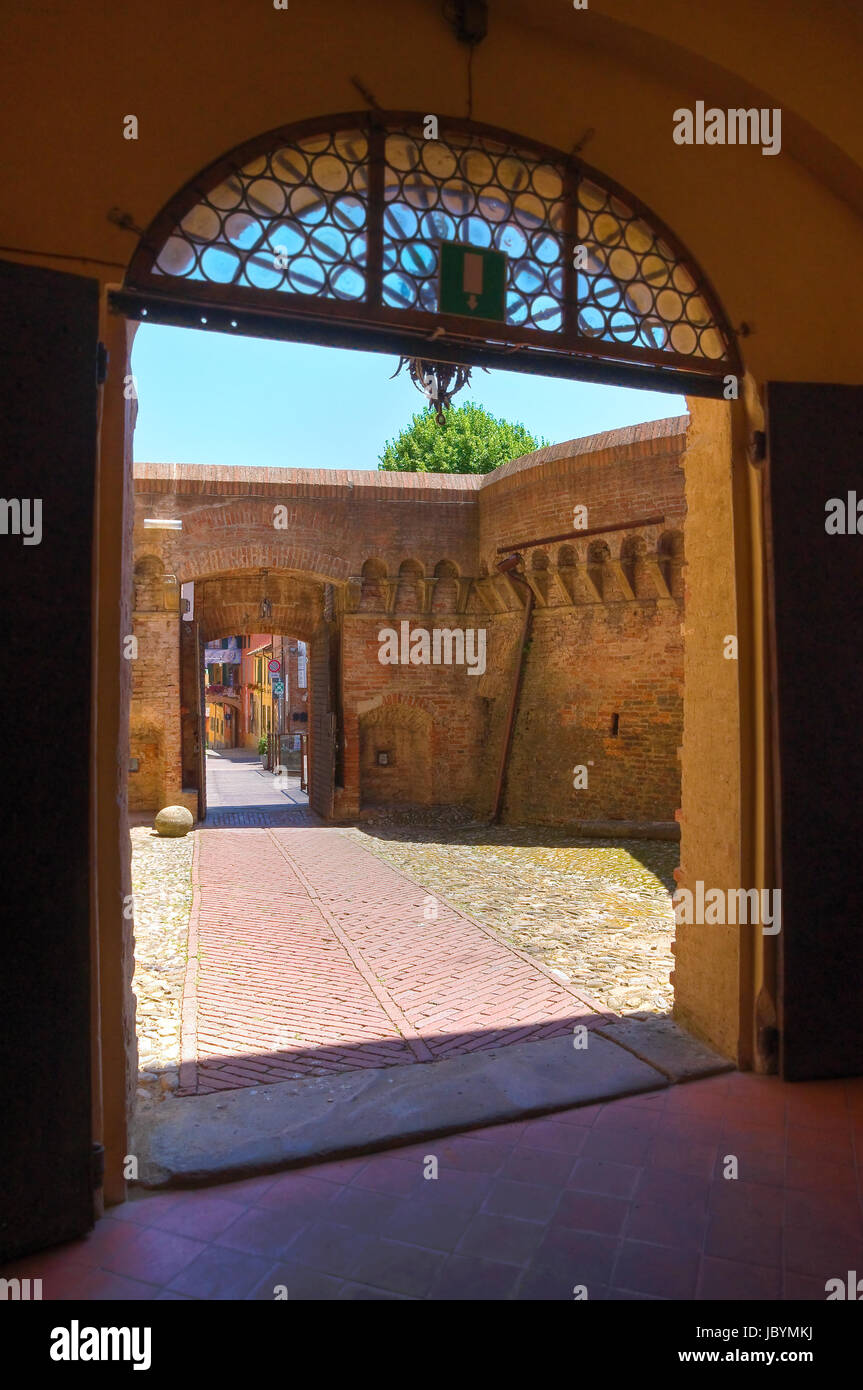 Dozza castle hi-res stock photography and images - Alamy