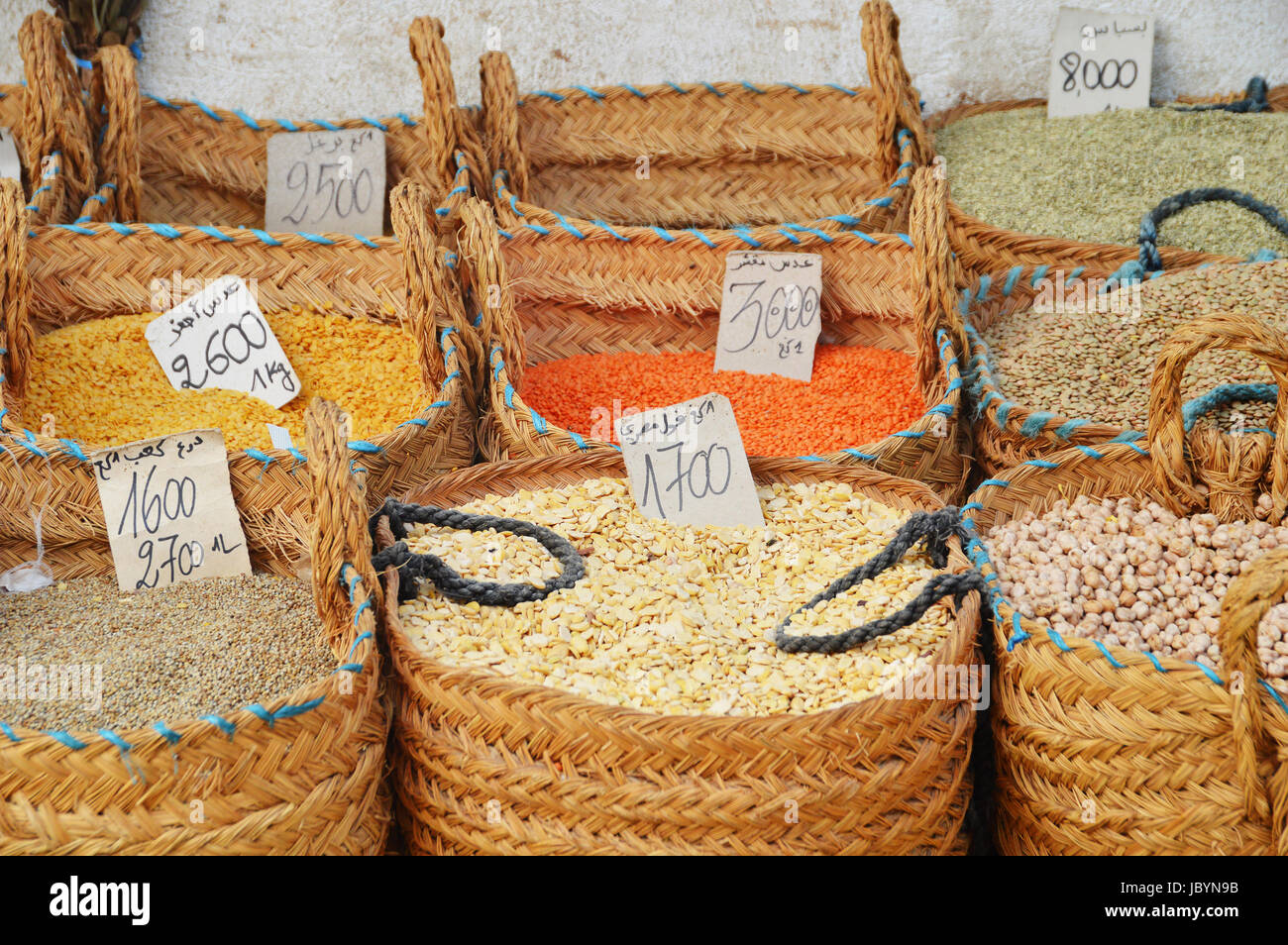 Grain food and spices in Arabic store Stock Photo - Alamy