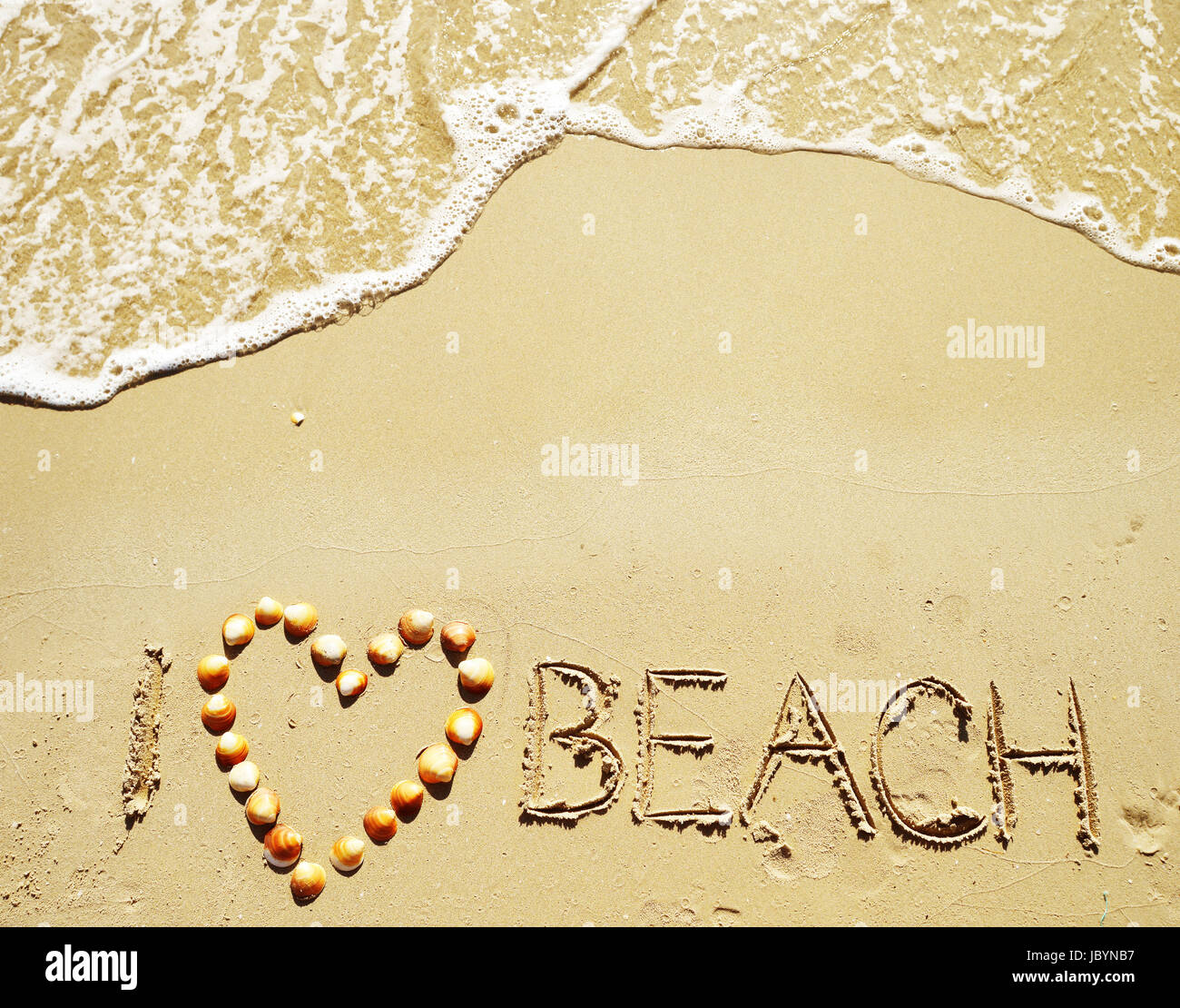 I love beach written on the sand Stock Photo - Alamy