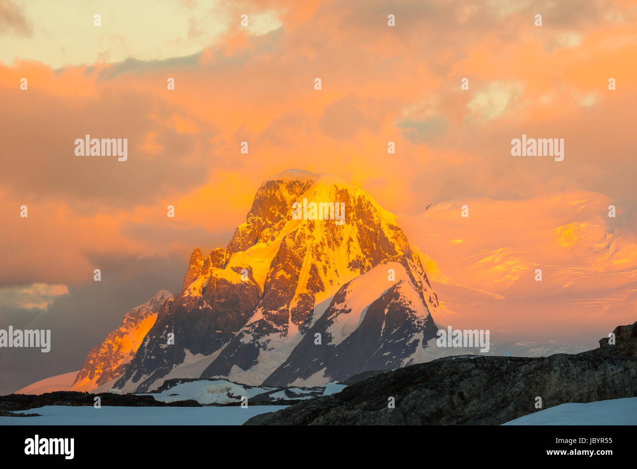 Alpine Glow Stock Photos & Alpine Glow Stock Images - Alamy