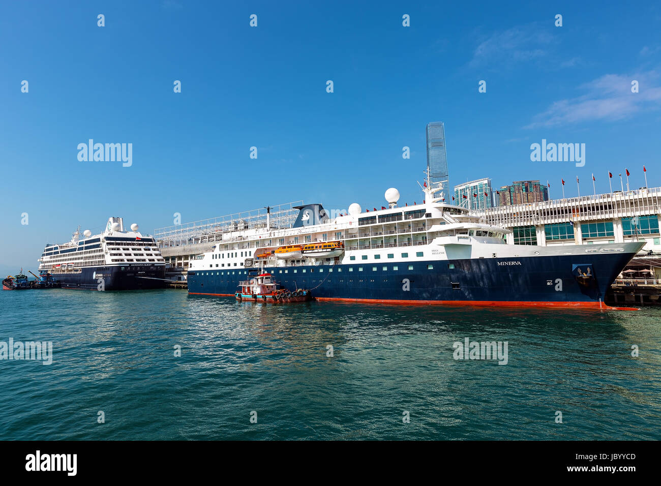 Ocean minerva ship hi-res stock photography and images - Alamy
