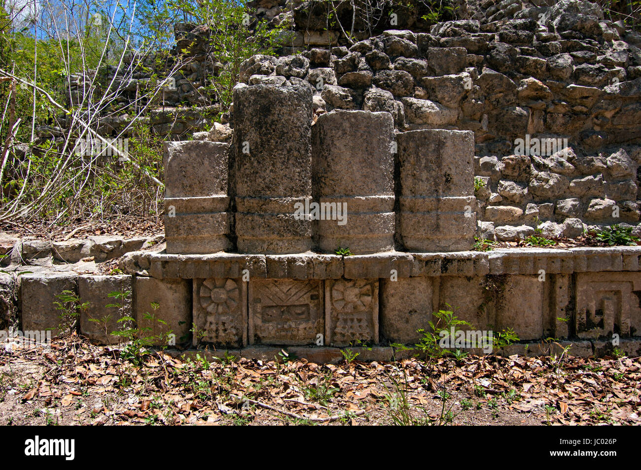 Mayan Ruins, Yaxunah, Yucatan, Mexico Stock Photo - Alamy