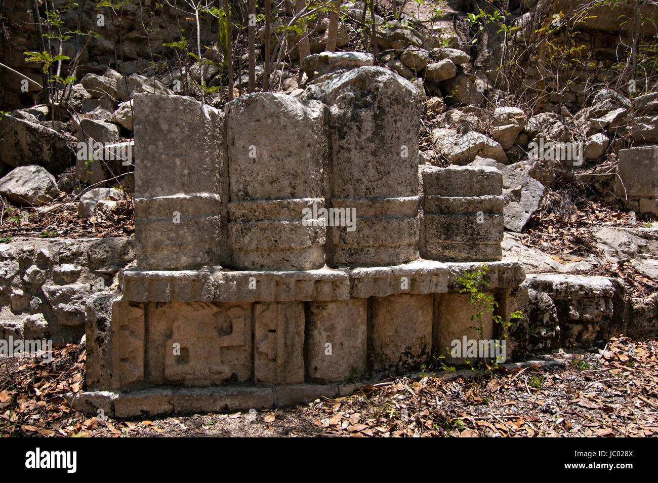 Mayan Ruins, Yaxunah, Yucatan, Mexico Stock Photo - Alamy
