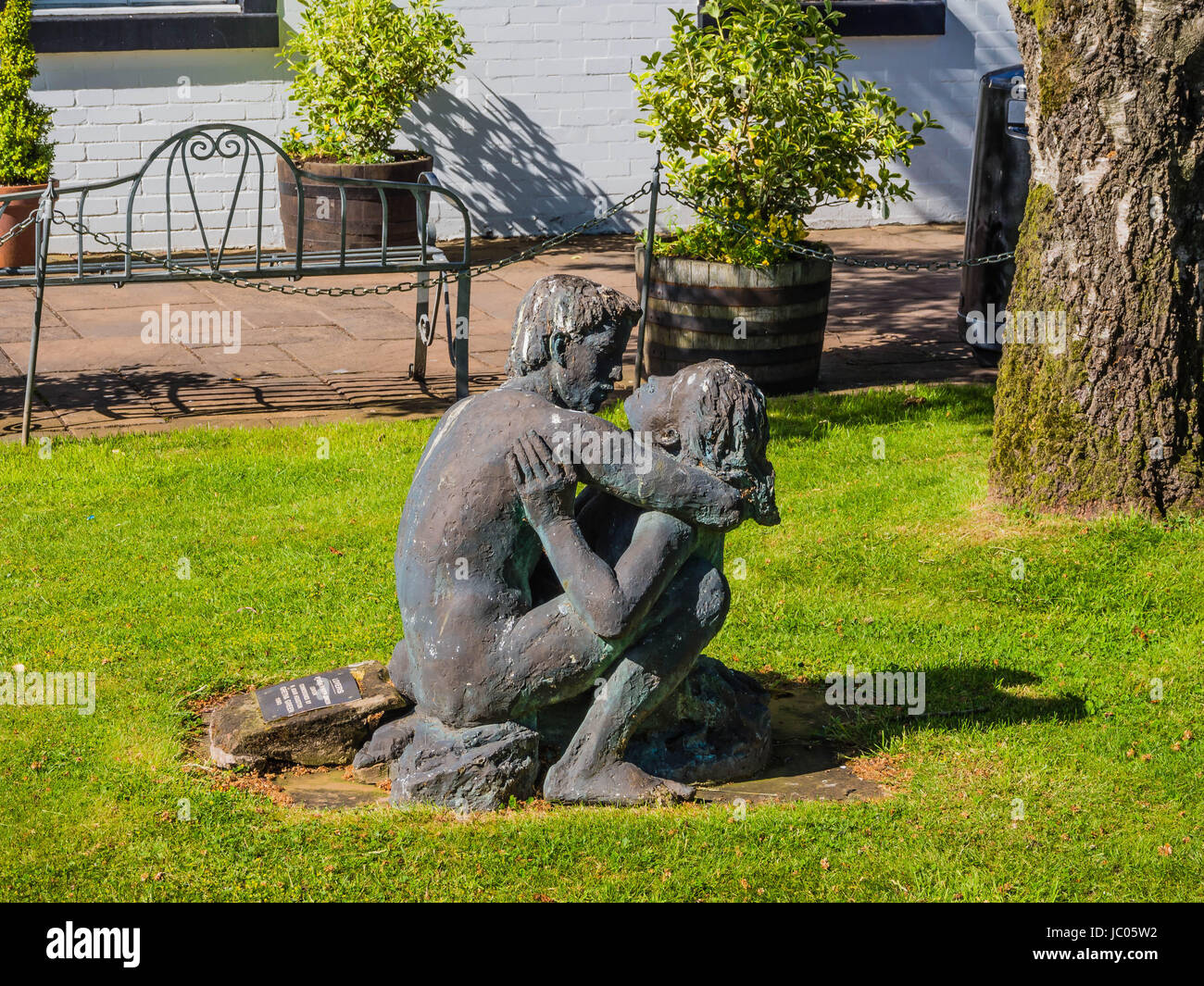 Gretna green sculpture hi-res stock photography and images - Alamy