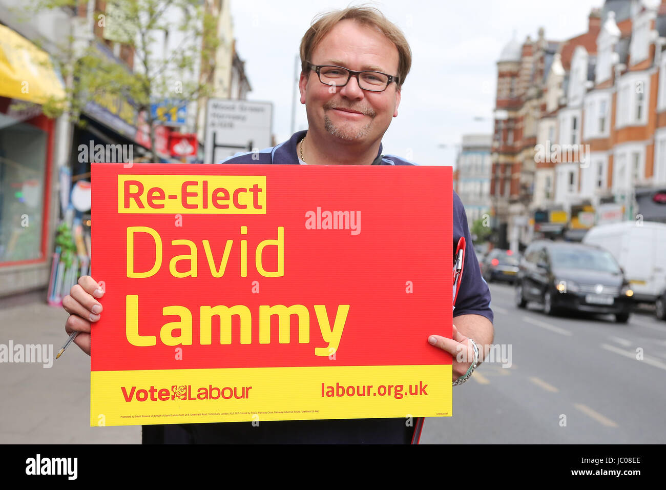 Labour candidate David Lammy MP for Tottenham campaigning with Labour ...