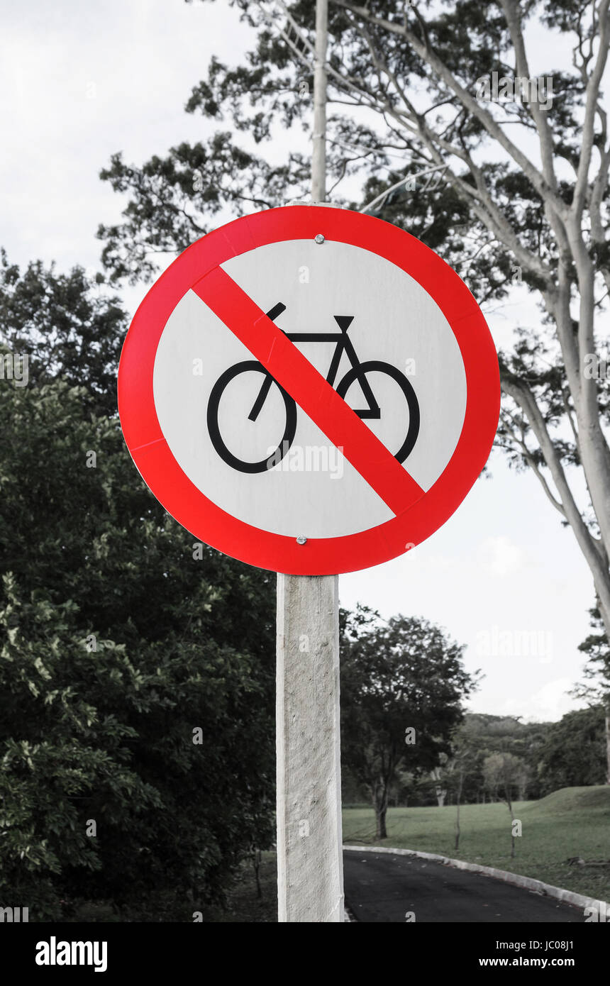Bicycles traffic prohibited road sign hi-res stock photography and ...