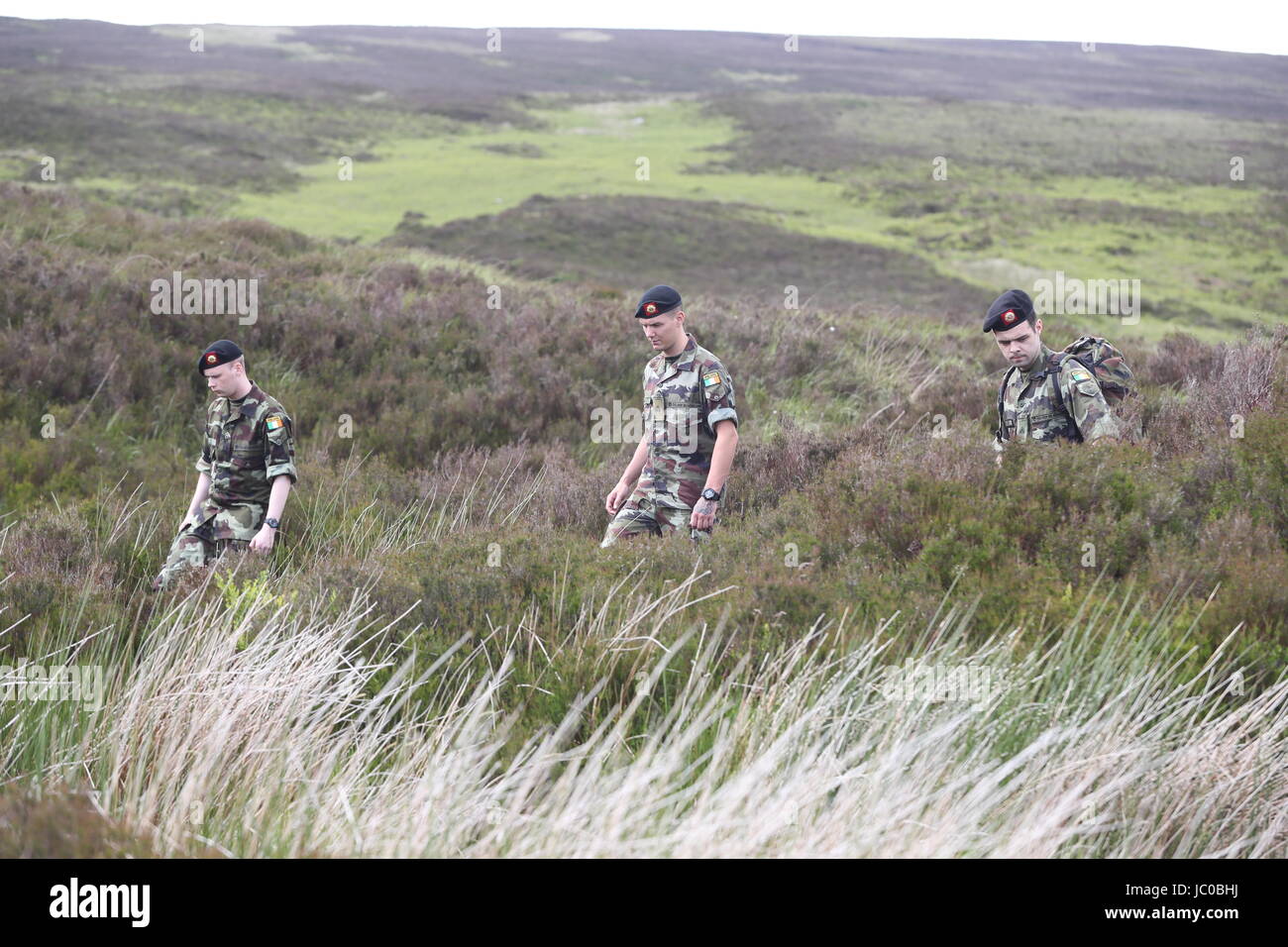 Searching personnel hi-res stock photography and images - Alamy