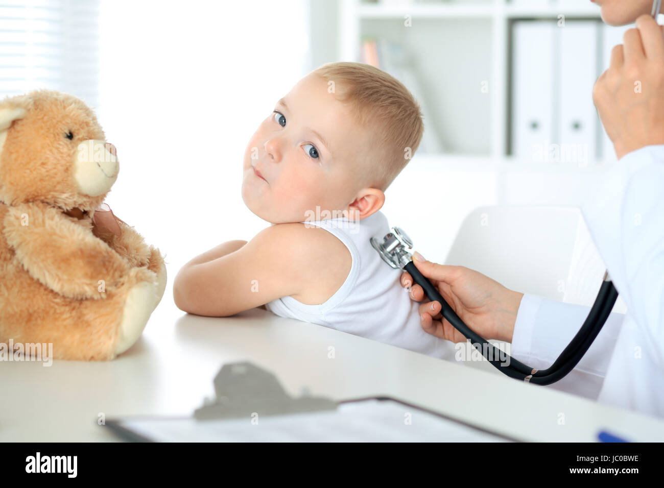 Little boy being examine hi-res stock photography and images - Alamy