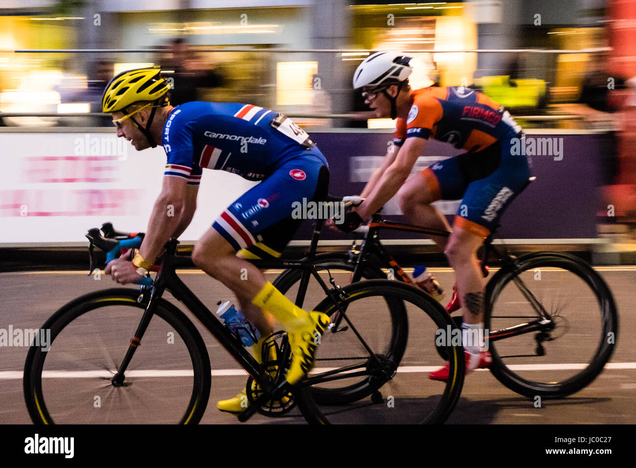 Men's elite criterium race at the 2017 London Nocturne Criterium Race ...