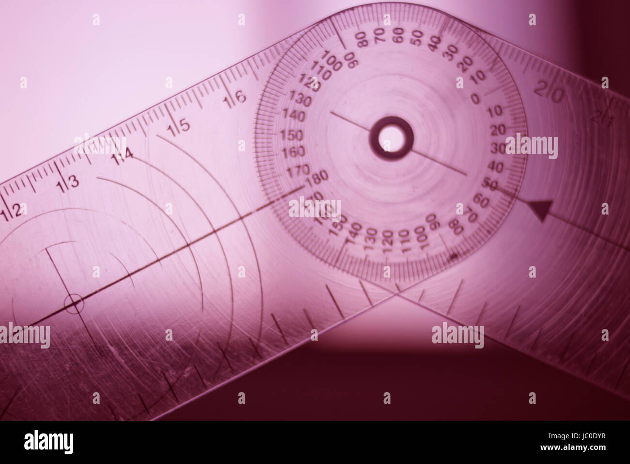Physical therapy mecical clinic physiotherapy goniometer to measure ...