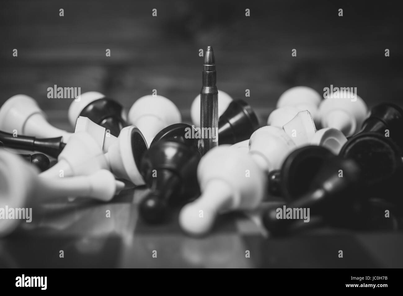 Bullet chess pieces hi-res stock photography and images - Alamy