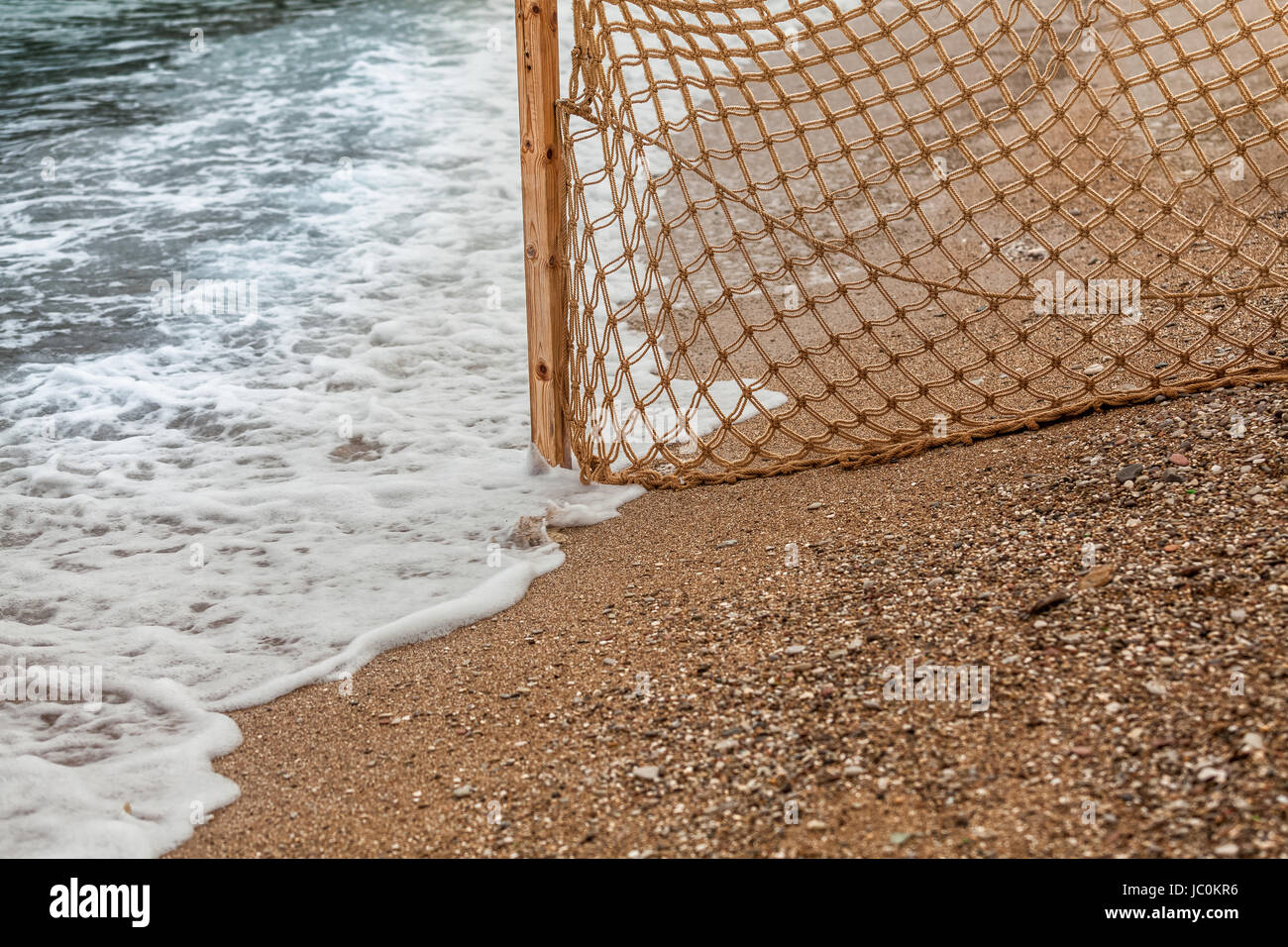 Rope sandy beach knot hi-res stock photography and images - Alamy