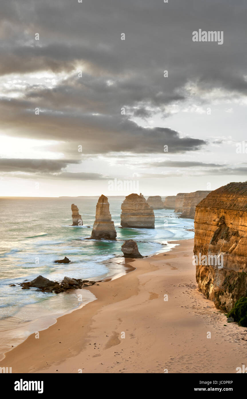 Australian rocks twelve apostles port hi-res stock photography and ...