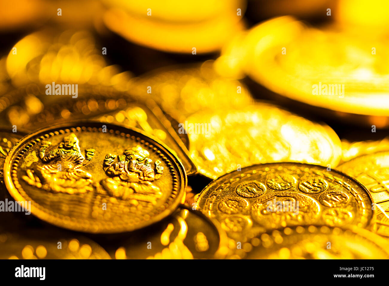 Indian Gold Coin Wallpaper