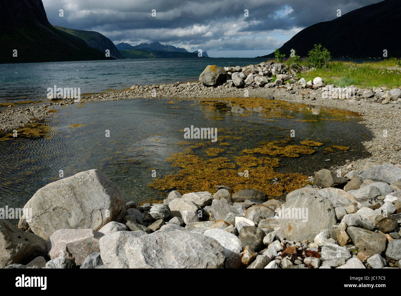 Bergsbotn, Senja, Troms, Norwegen Stock Photo - Alamy