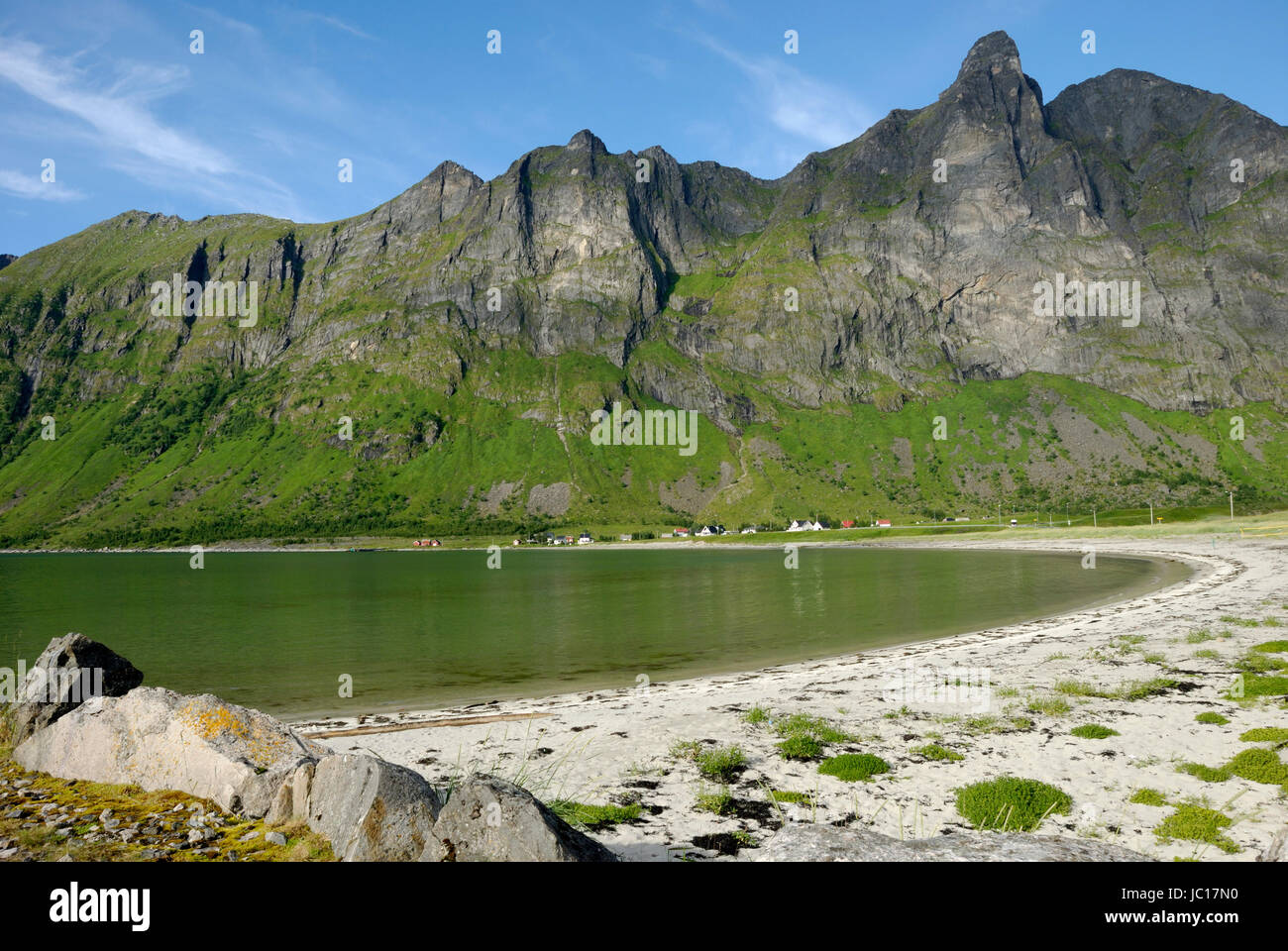 Strand in Ersfjord, Senja, Troms, Norwegen Stock Photo - Alamy