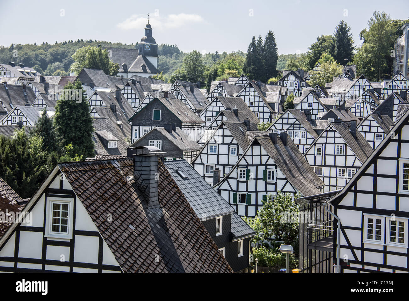 Fachwerkhäuser in der Altstadt von Freudenberg Stock Photo - Alamy