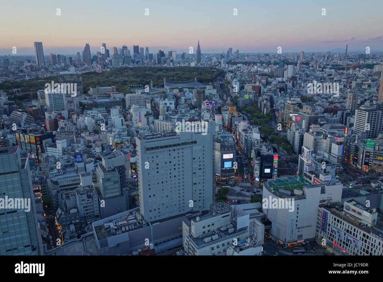 Japan japanese town city hi-res stock photography and images - Alamy