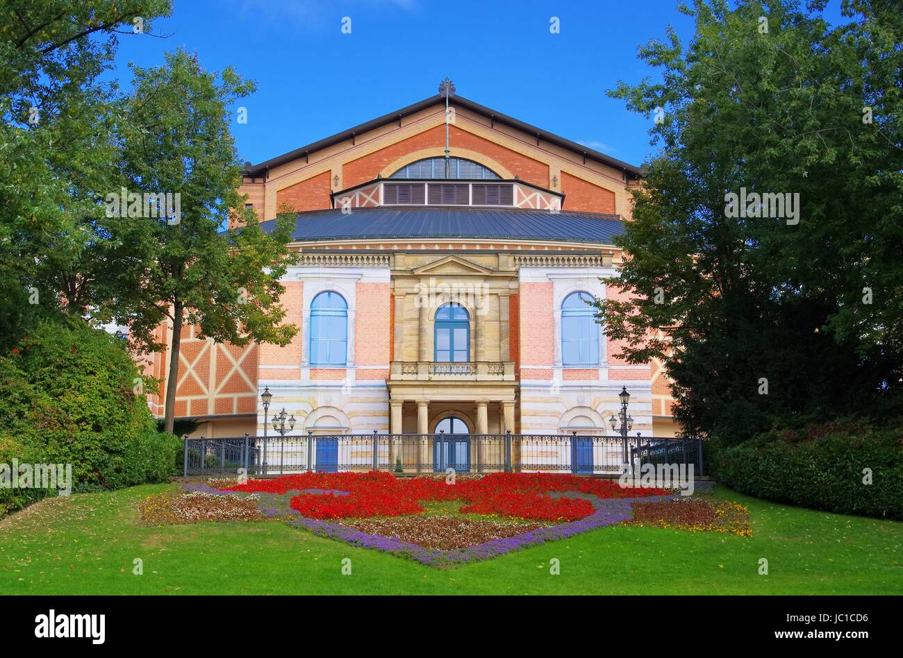 Bayreuth Festspielhaus - Bayreuth Festival Theatre 01 Stock Photo - Alamy
